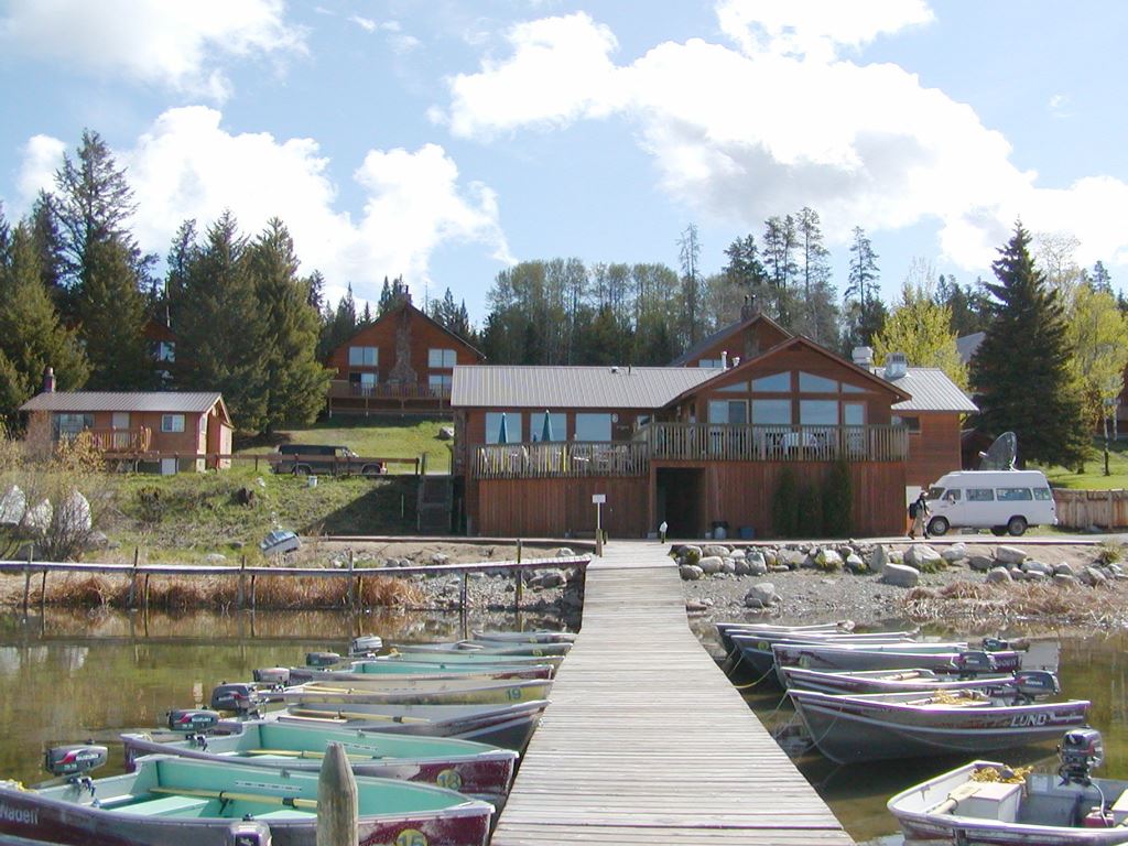Locations Hub - Roche Lake Resort (Fishing)
