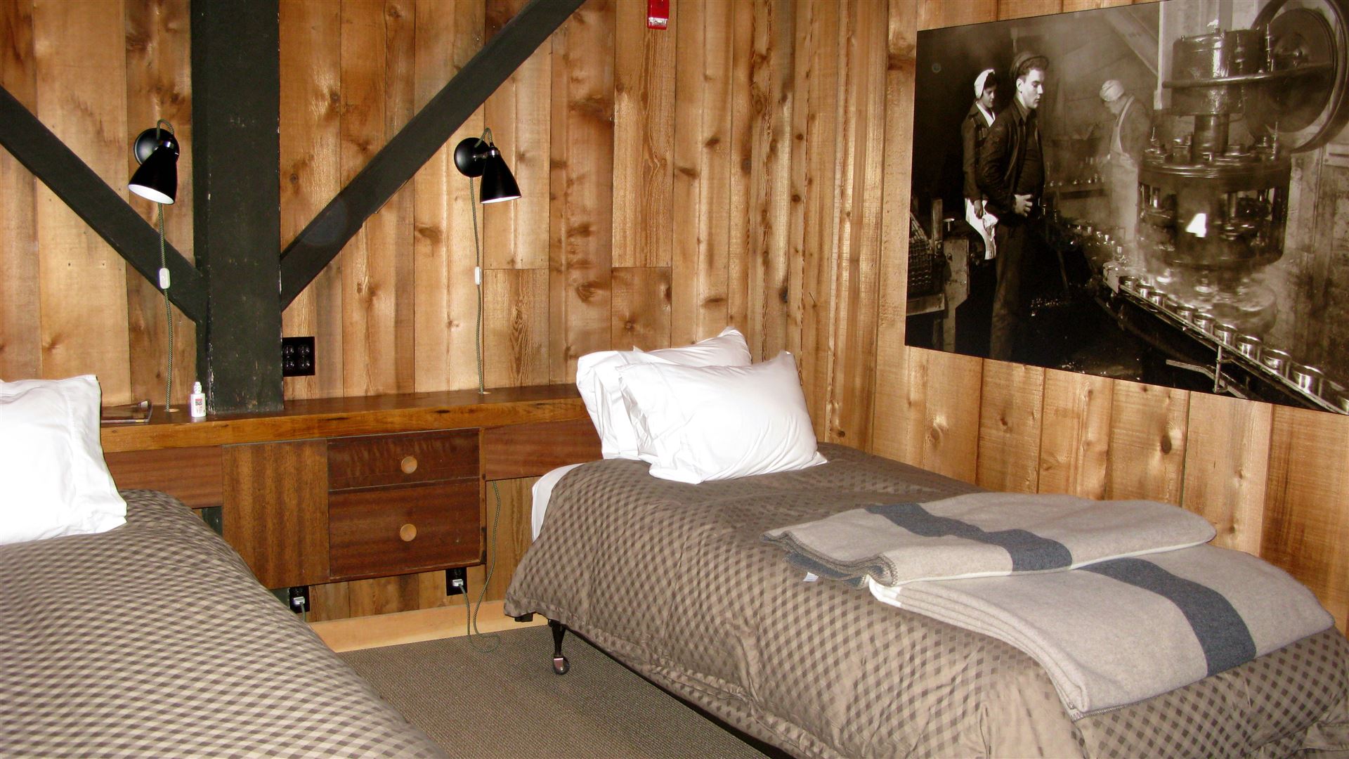 Locations Hub - Good Hope Cannery Resort