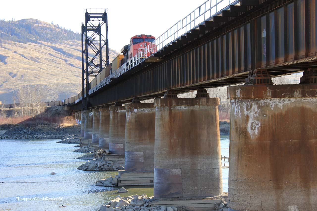 Locations Hub - CNR Halston Bridge over North Thompson River