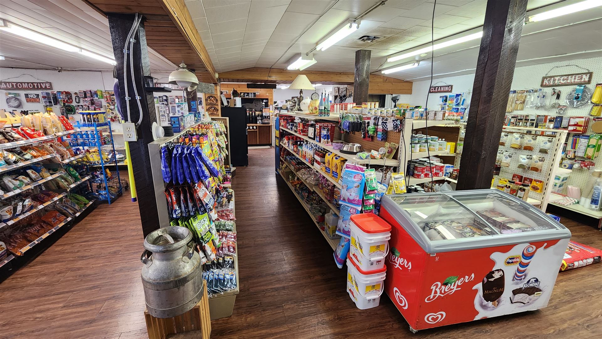 Locations Hub - Vavenby General Store