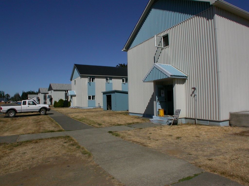 Locations Hub - CFB Comox Barracks