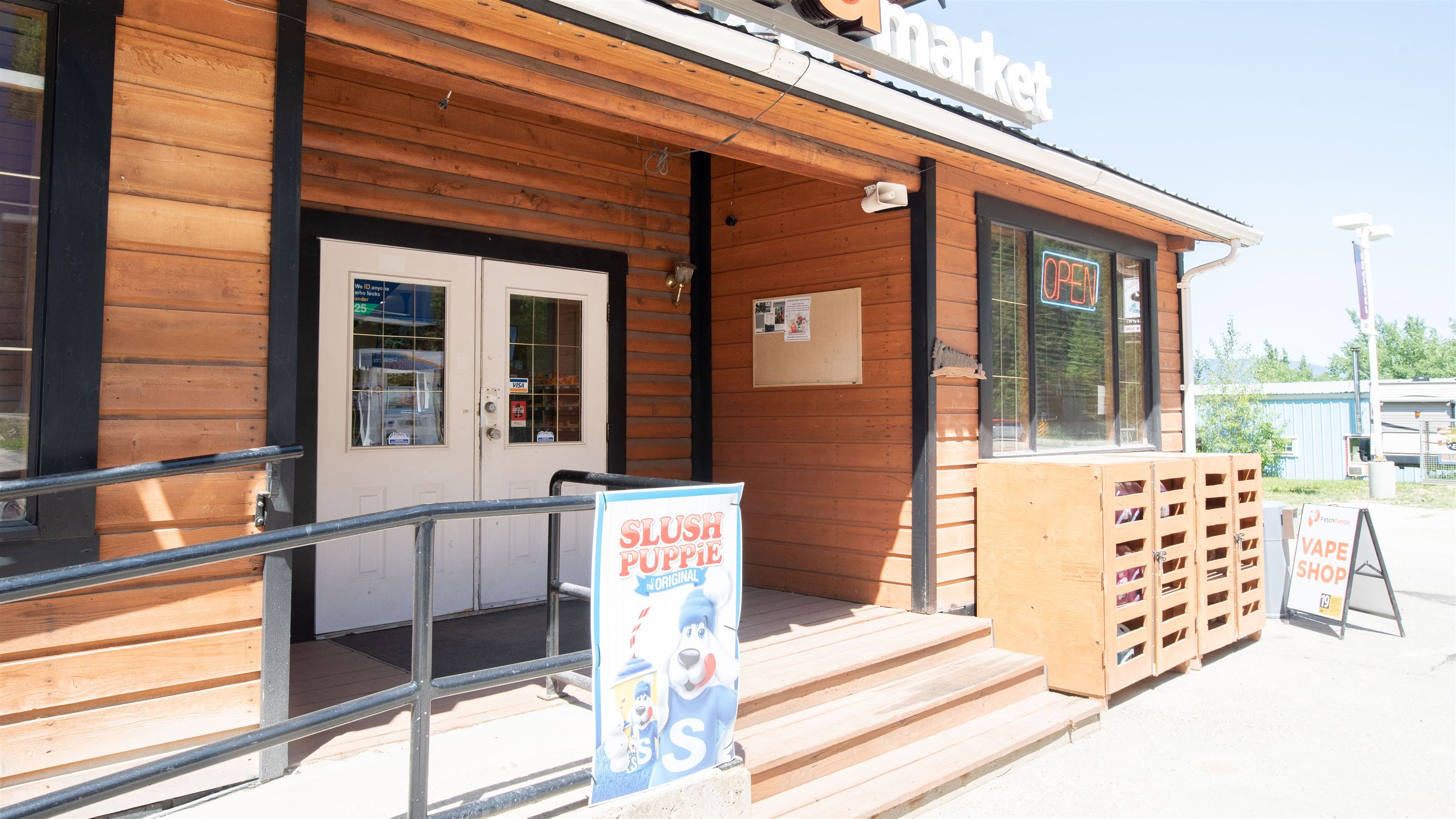 Locations Hub - Fetch Panda & Centex Gas Station & Jade Mountain Motel ...