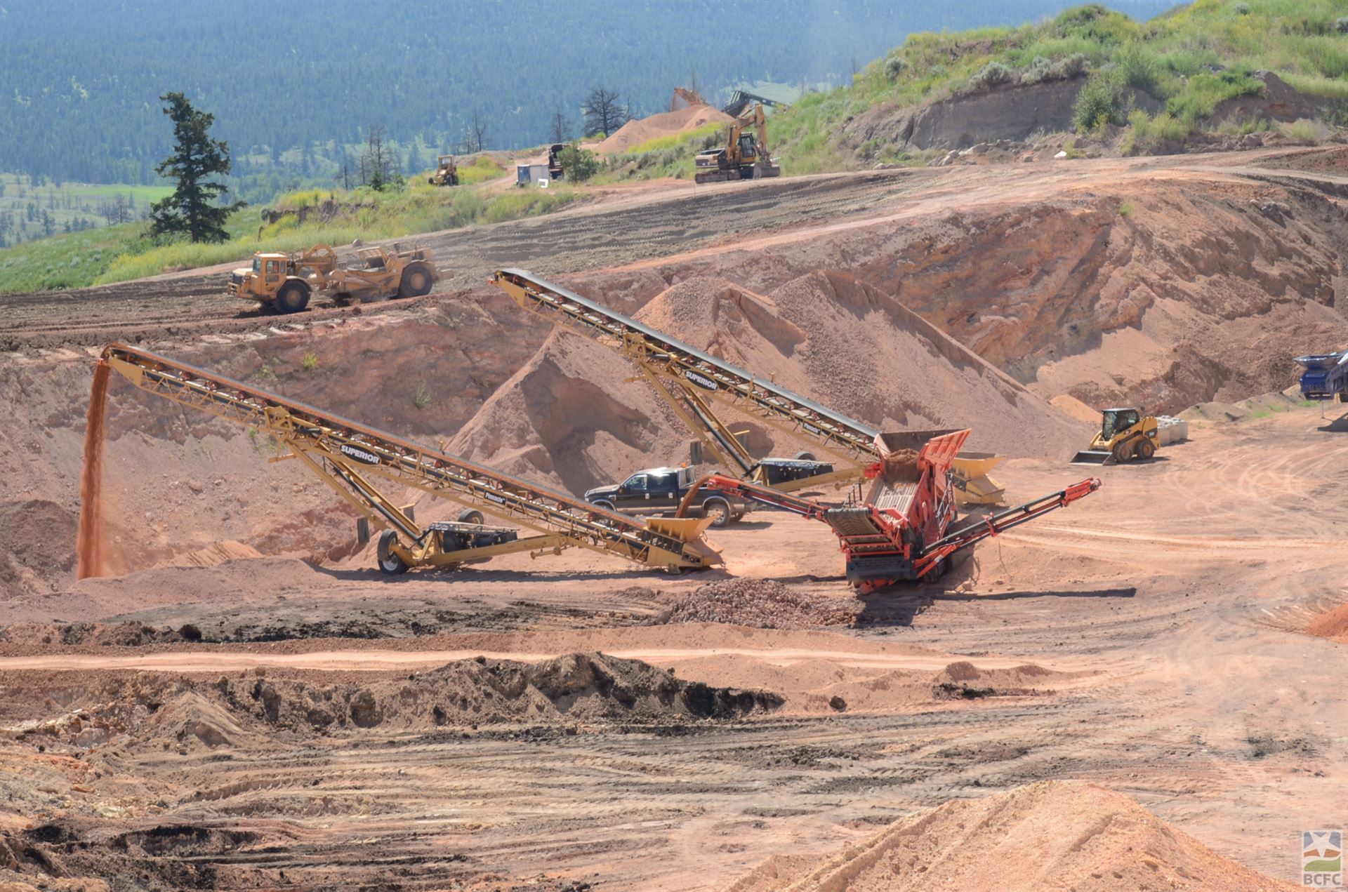 Locations Hub - Pacific Bentonite Mine - Red Rocks