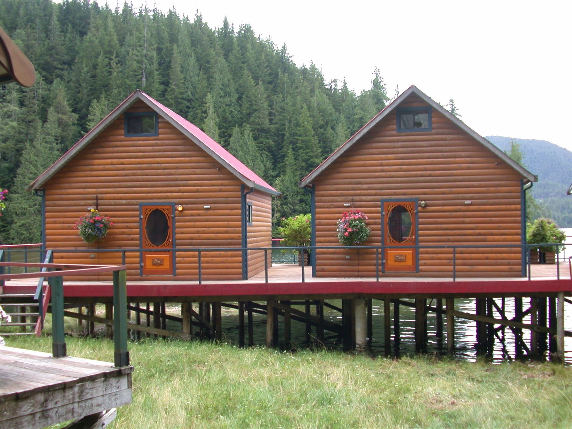 Locations Hub - Nimmo Bay Resort