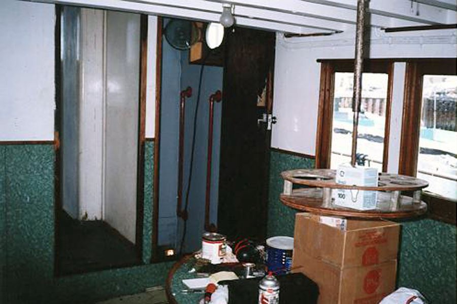 Locations Hub - MV Cape Ross