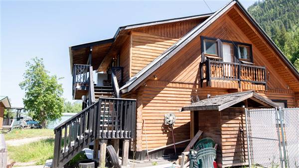 Locations Hub - Fetch Panda & Centex Gas Station & Jade Mountain Motel ...