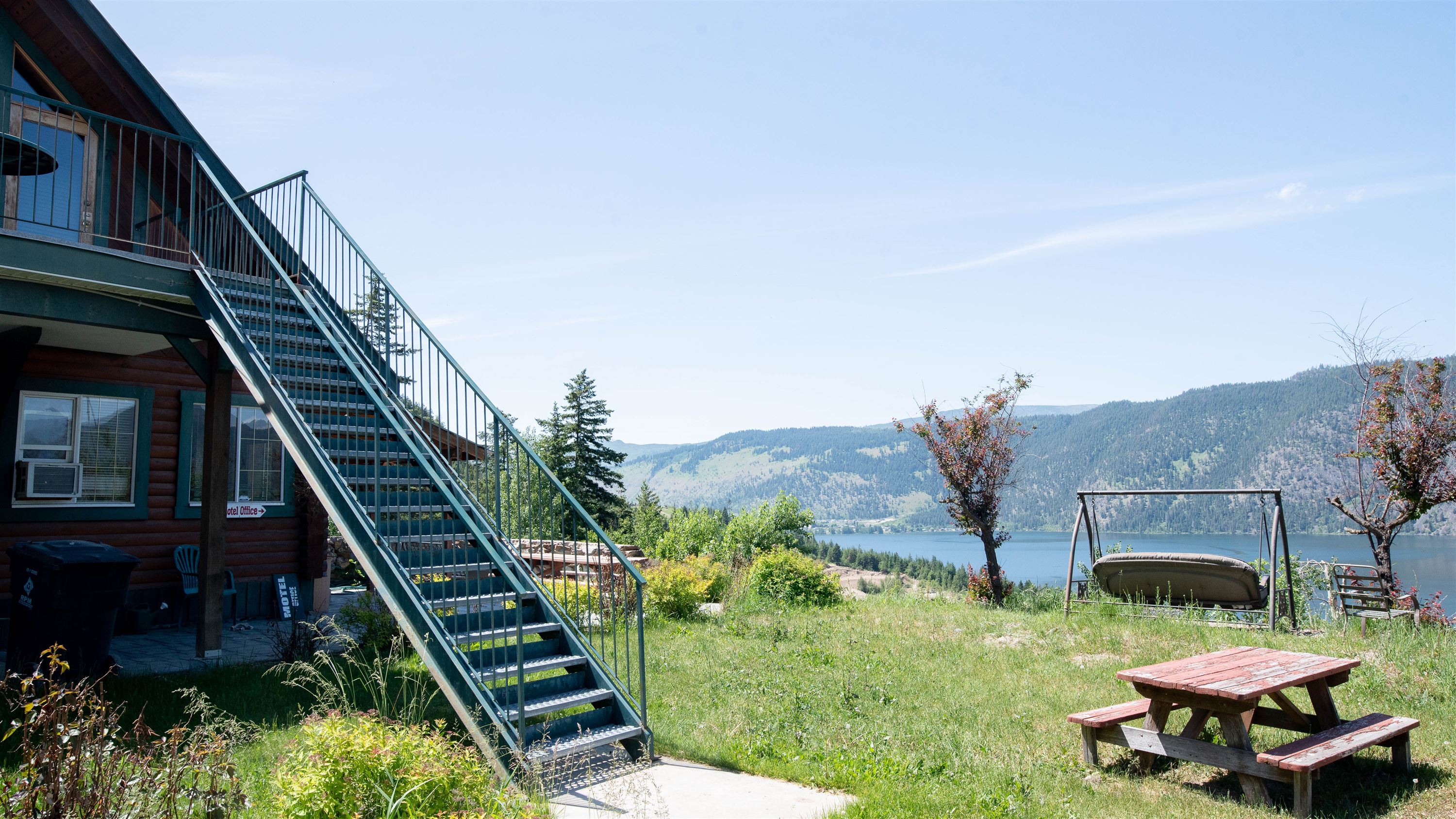 Locations Hub - Fetch Panda & Centex Gas Station & Jade Mountain Motel ...