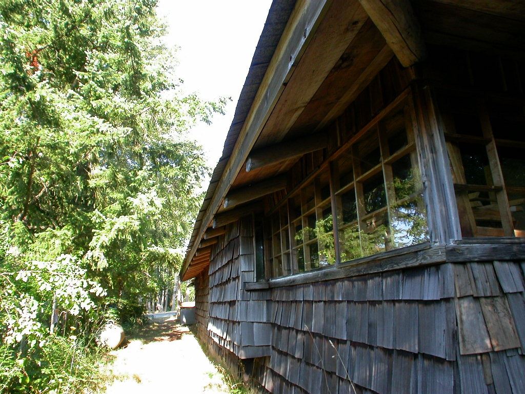 Locations Hub - Denman Island Community Hall