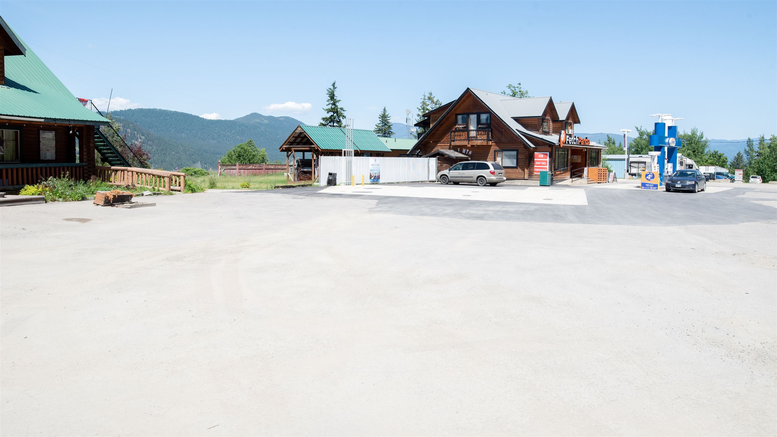 Locations Hub - Fetch Panda & Centex Gas Station & Jade Mountain Motel ...