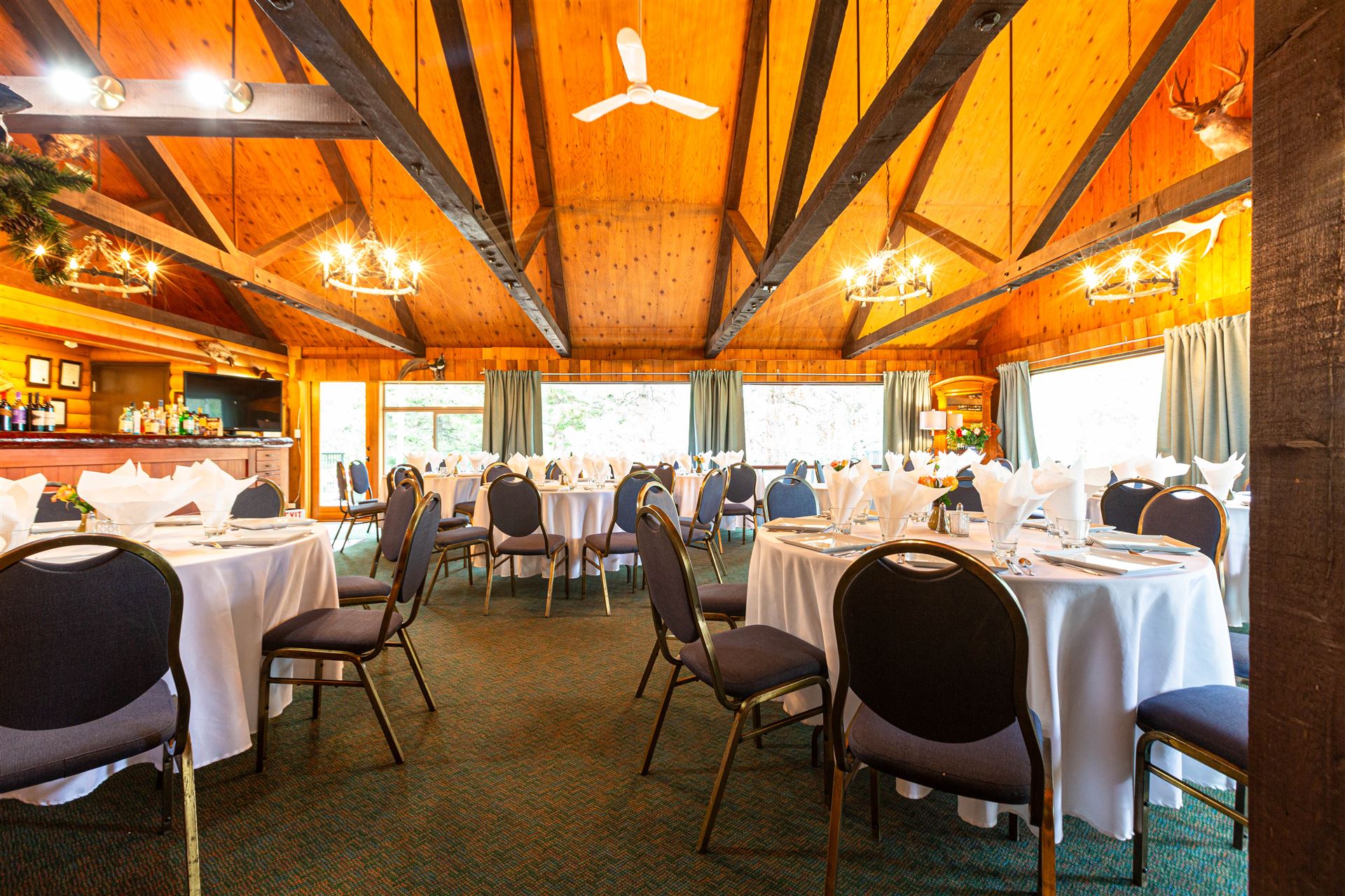 Locations Hub - Corbett Lake Lodge - Fishing Resort