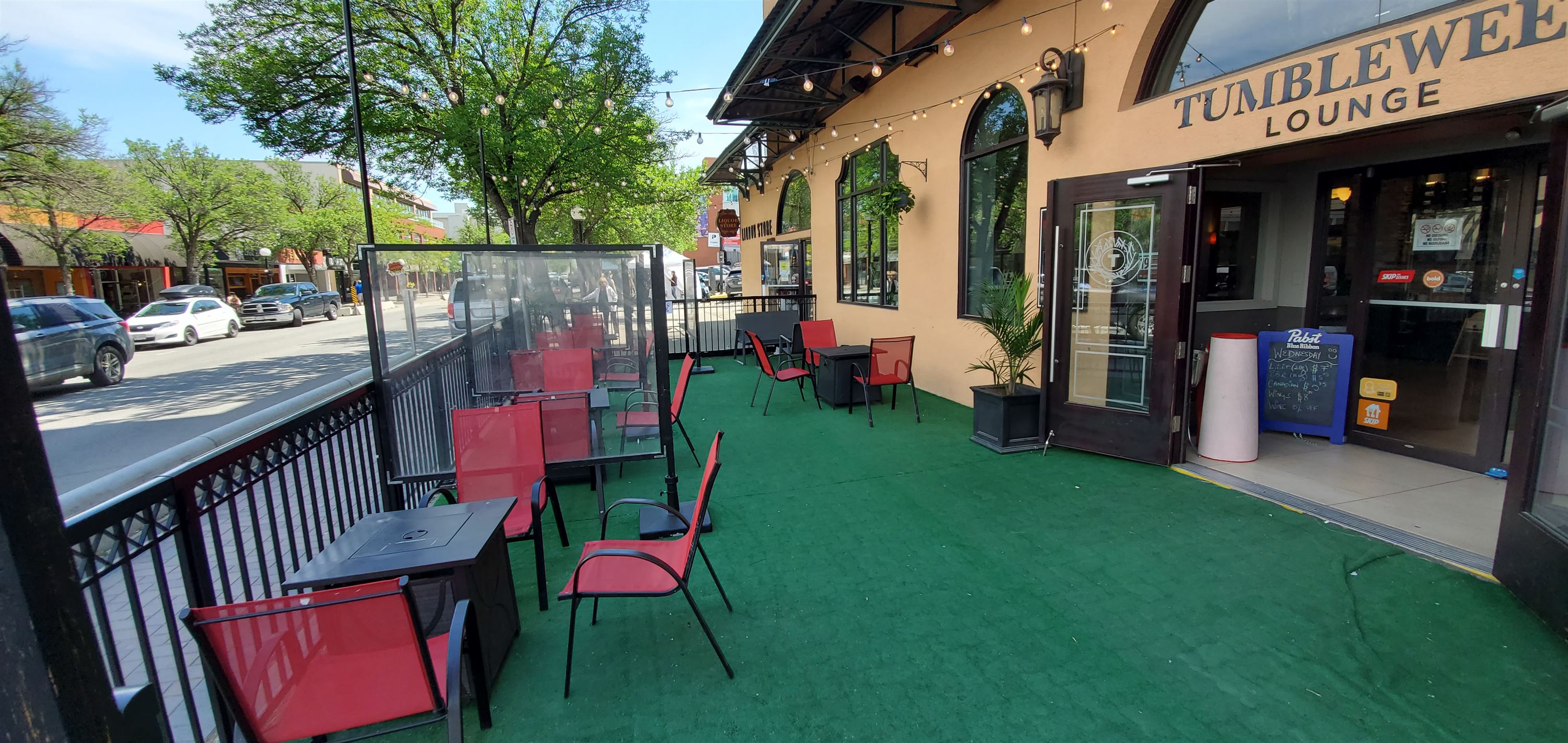 Locations Hub - The Plaza Hotel Tumbleweed Lounge