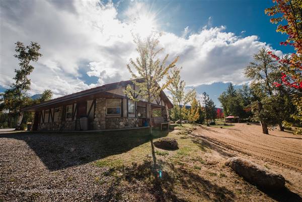 Locations Hub - Eleanor Lake Community Park