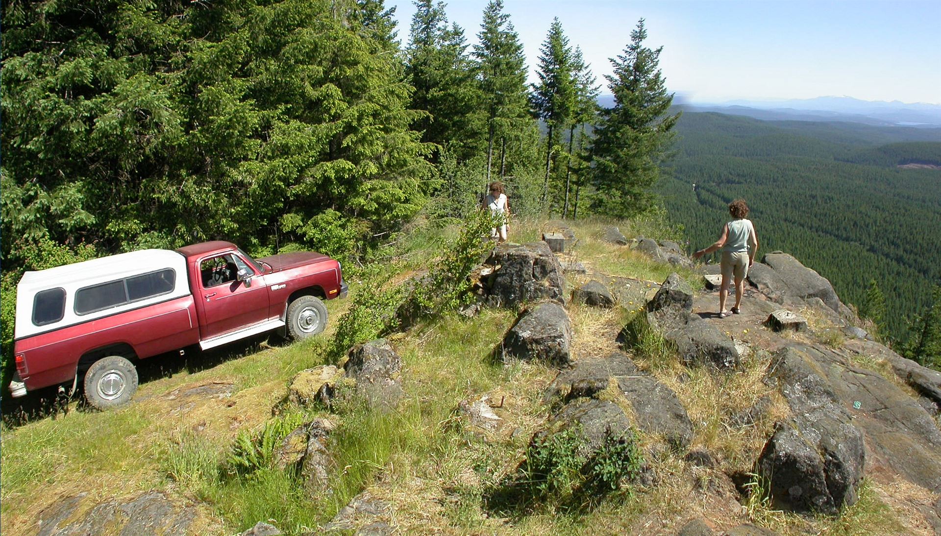 Locations Hub - Menzies Mountain Lookout