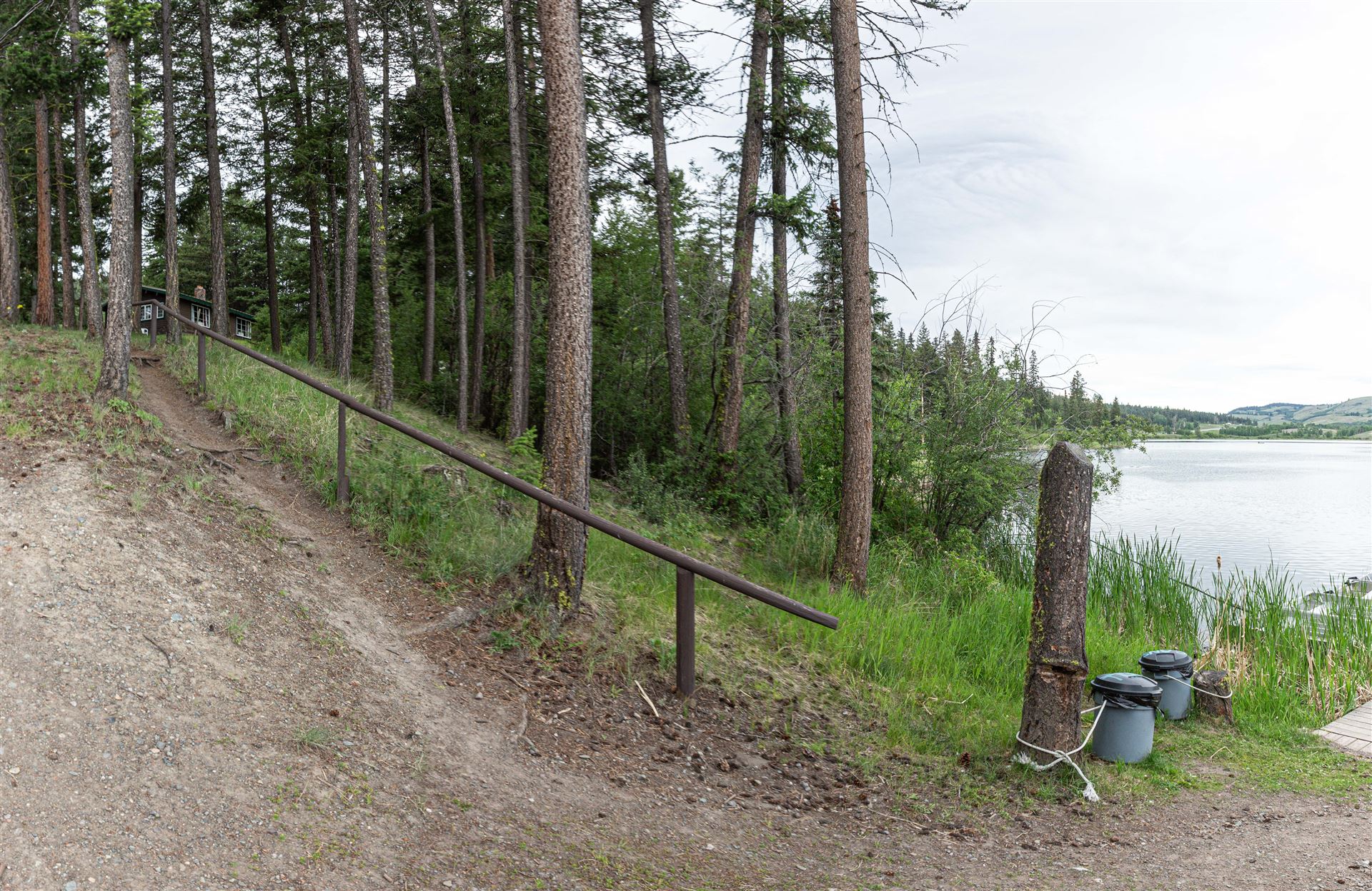 Locations Hub - Corbett Lake Lodge - Fishing Resort