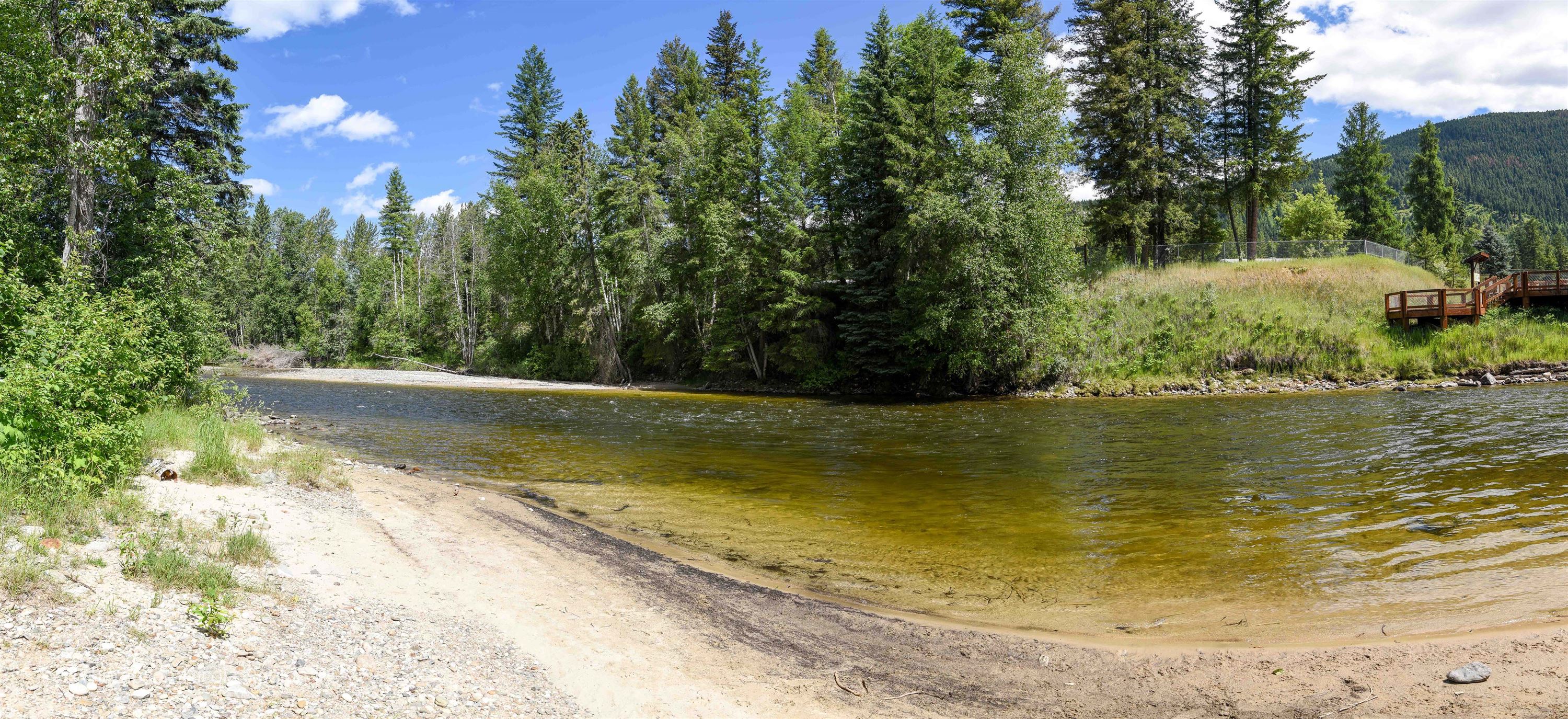 Locations Hub - Raft River Beach and Viewing Deck on Opposite Side of ...