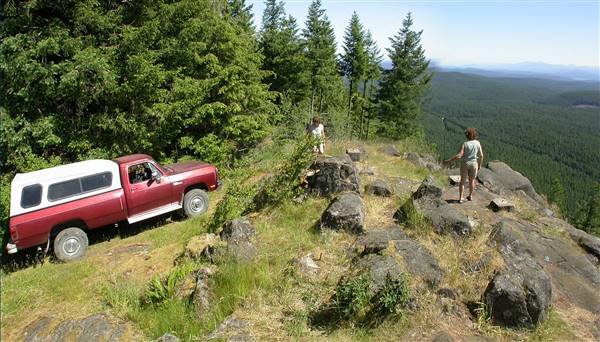 Locations Hub - Menzies Mountain Lookout