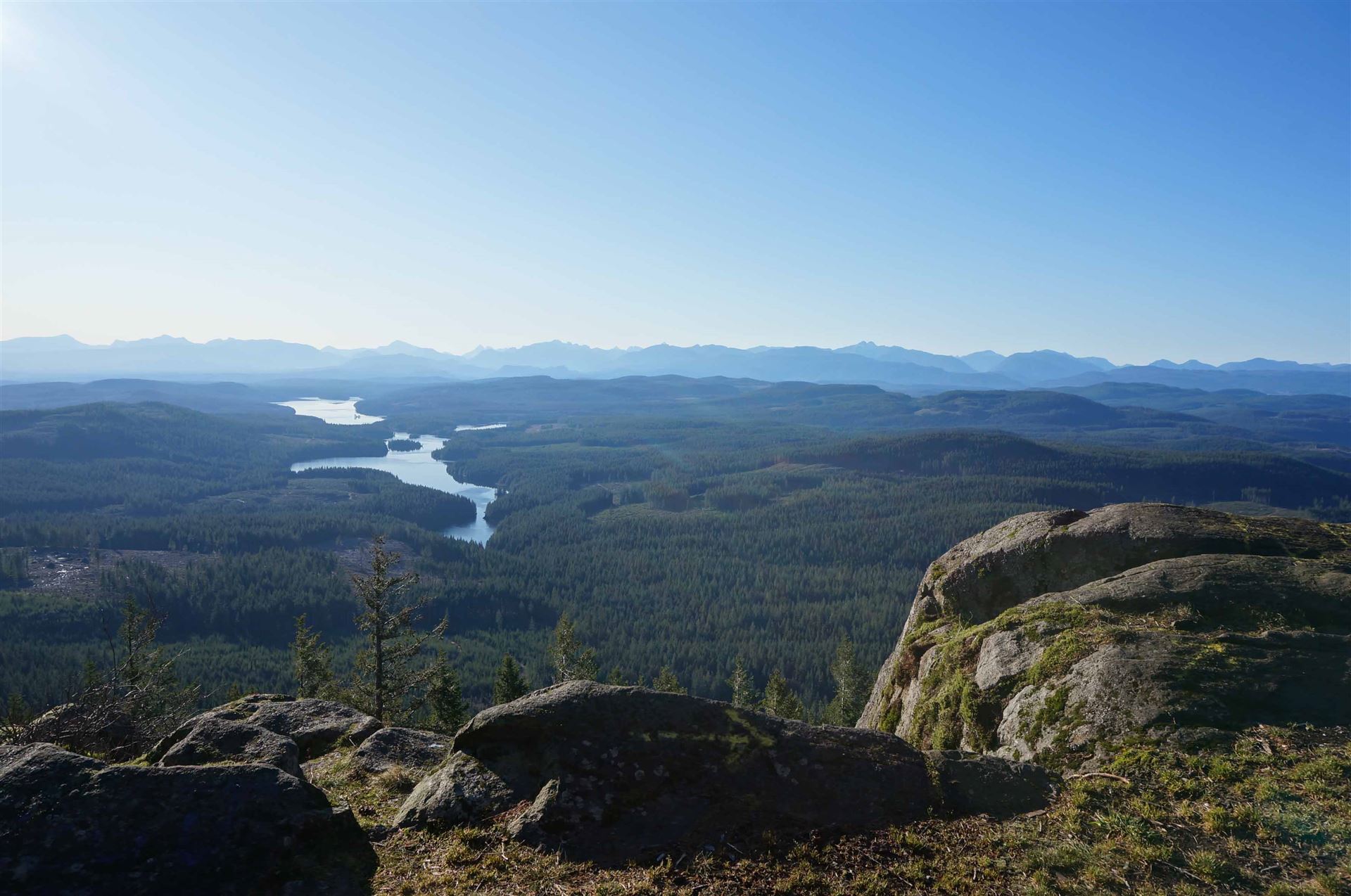 Locations Hub - Menzies Mountain Lookout