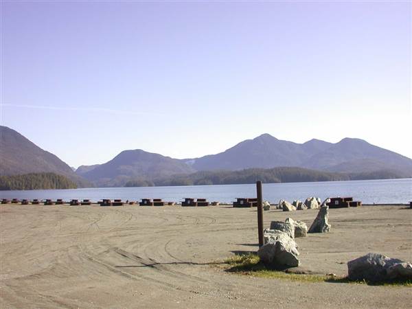 Toquart Bay Free Camping Clipart